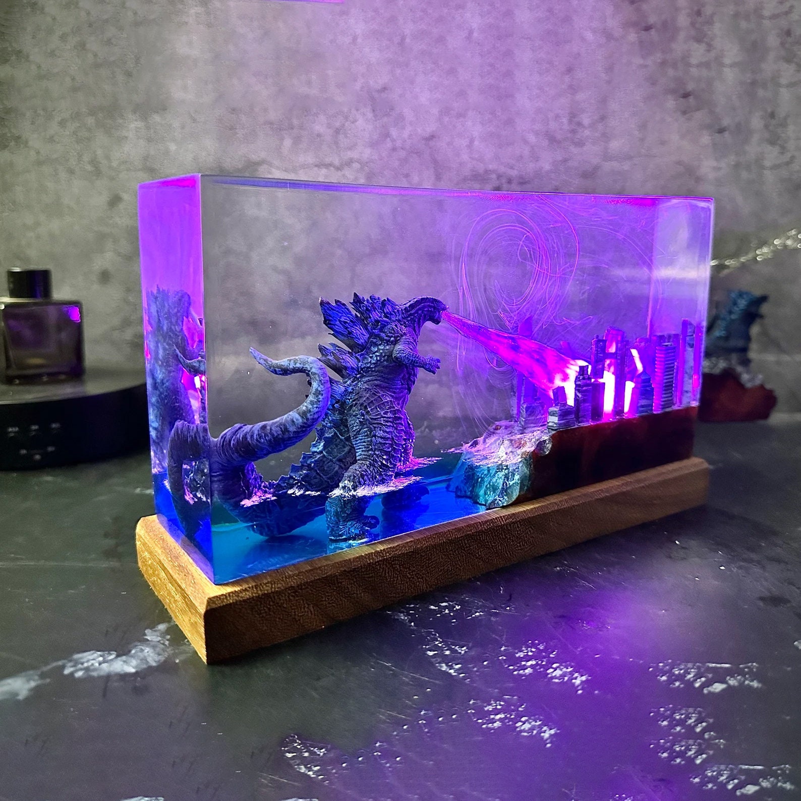 Godzilla Monster Resin Lamp,diorama Resin Epoxy,custom Night Light ...