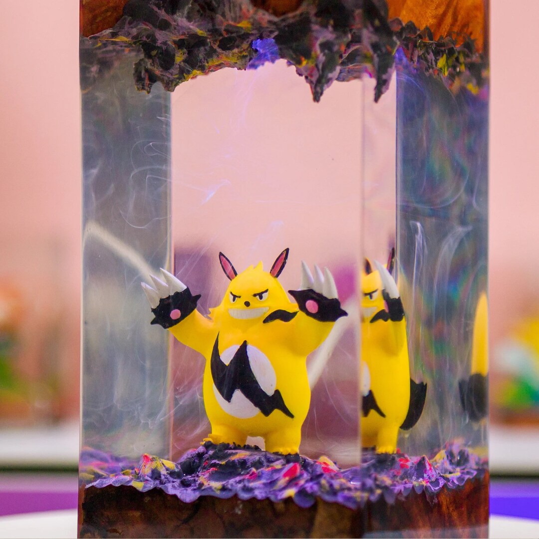 Grizzbolt Pokemon Resin Lamp, Pokemon Collection, Personalized Gift ...
