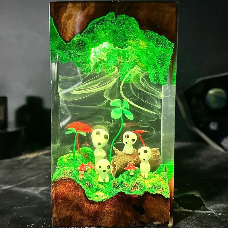 Kodama Forest Spirits Resin Wood Lamp,kodama Tree Spirit,desk Decor ...