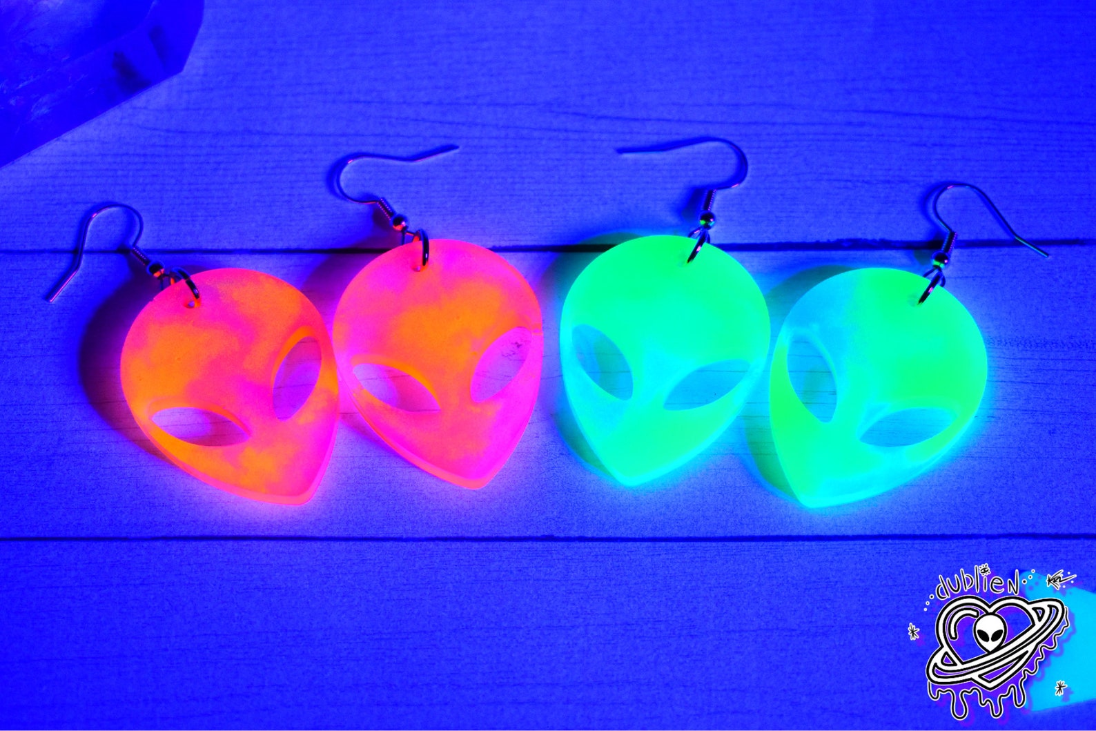 Neon Aliens Glow Earrings Alien Earrings | Etsy