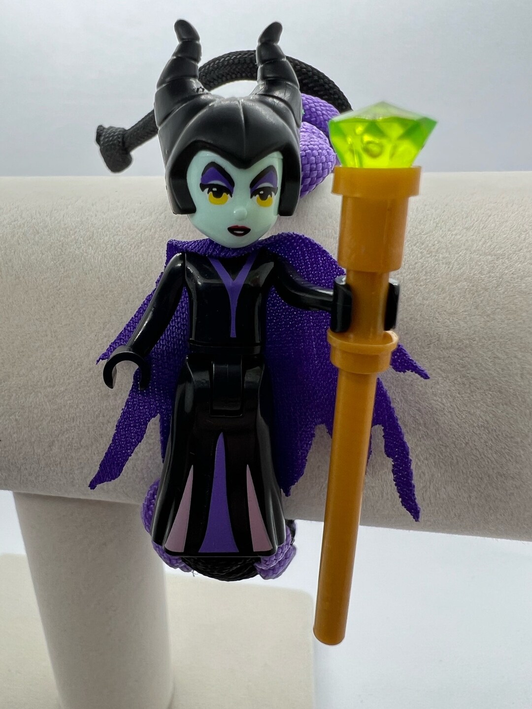 Maleficent Adjustable Paracord Lego Figure Bracelet Friendship Bracelet ...