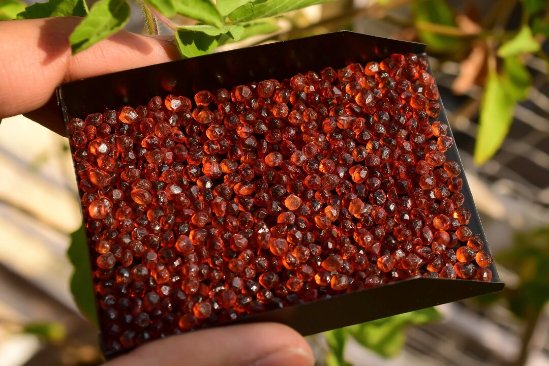 Rare Spessartite Garnet Raw 3-4 MM Natural Gemstones Rough From ...