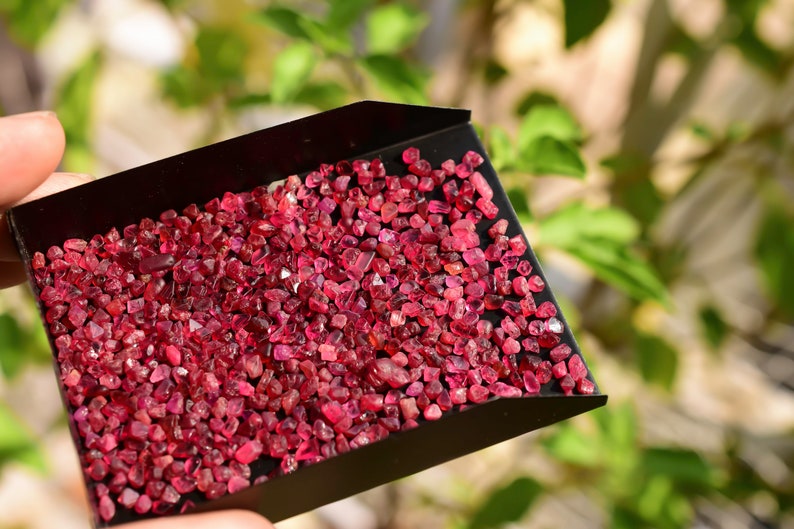 100 Pieces Burmese Red Spinel Rough Gemstone Natural Rare - Etsy