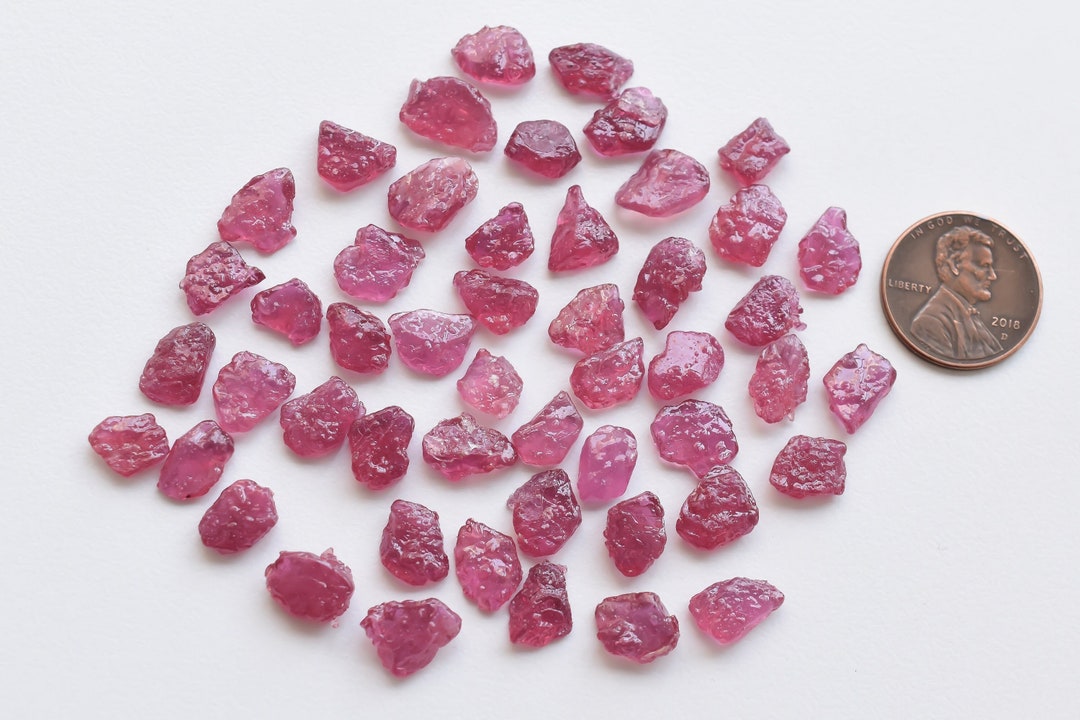 50 Pieces Ruby Glass Filled 9.5x8x4 to 8x6x3 MM Raw Loose Rough Natural ...