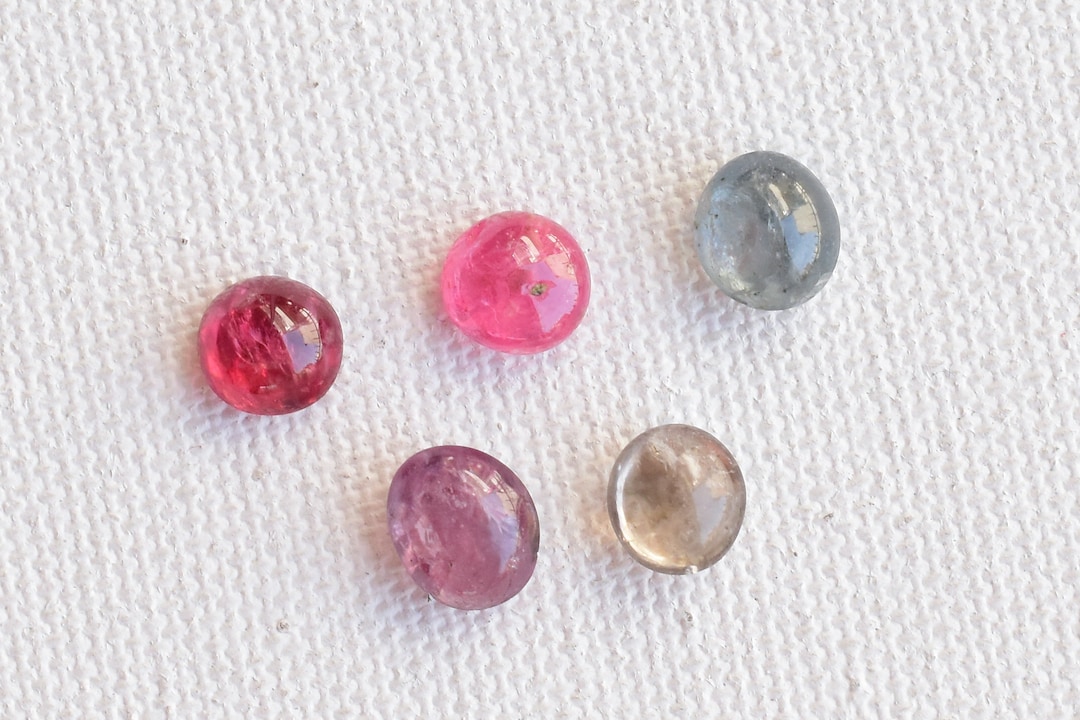 Shades of Burmese Spinel Smooth Tumble Cab Stone Natural Loose Gemstone ...