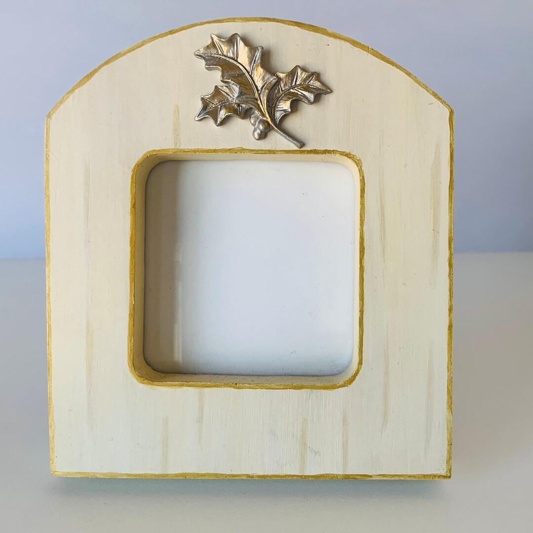 SMALL WOOD FRAME, Russ Light Wood Look Metal Leaf Picture Frame, 3"x3 ...