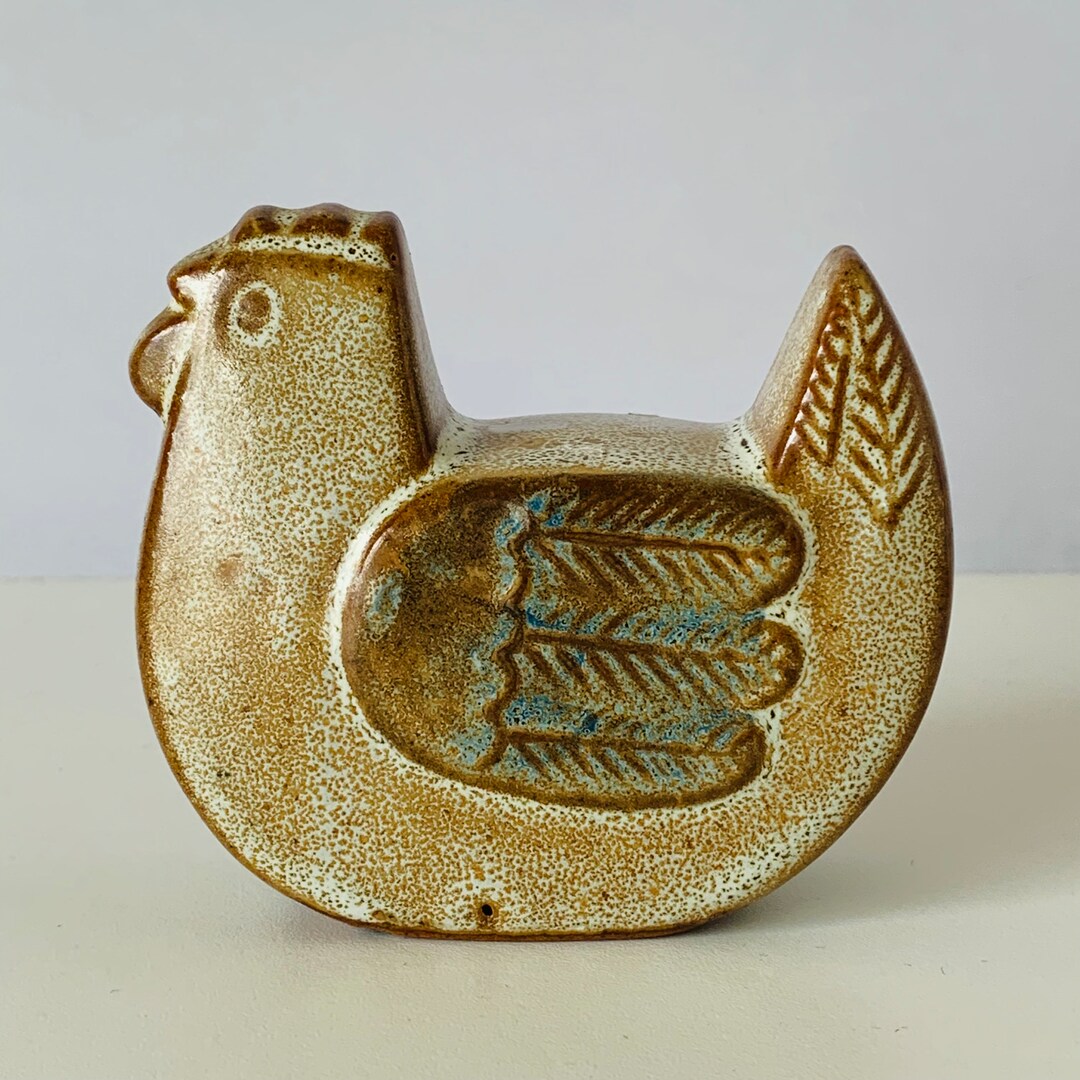 STONEWARE HEN FIGURE, Speckled Stoneware Pottery Chicken Hen Bird ...