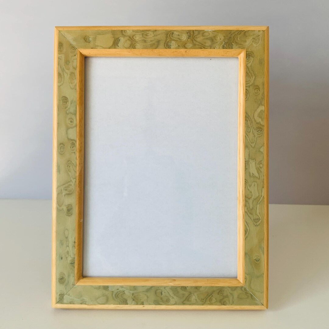 LIGHT WOOD PICTURE Frame, Stained Green Owls Eye Wood Trim, 5" X 7 ...