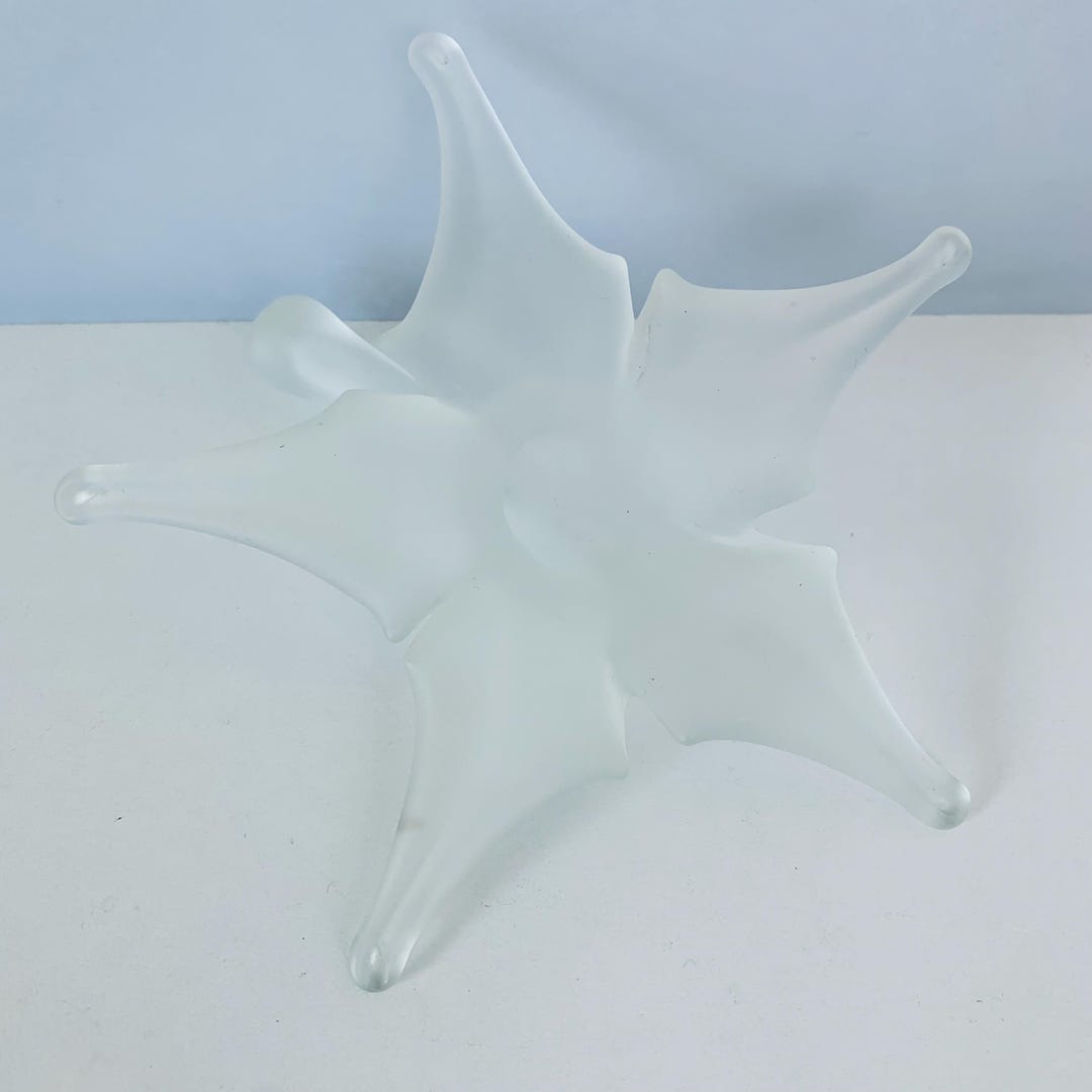 LYING LILY VASE, Lily Flower Glass Vase, White Frosted Glass Laying ...