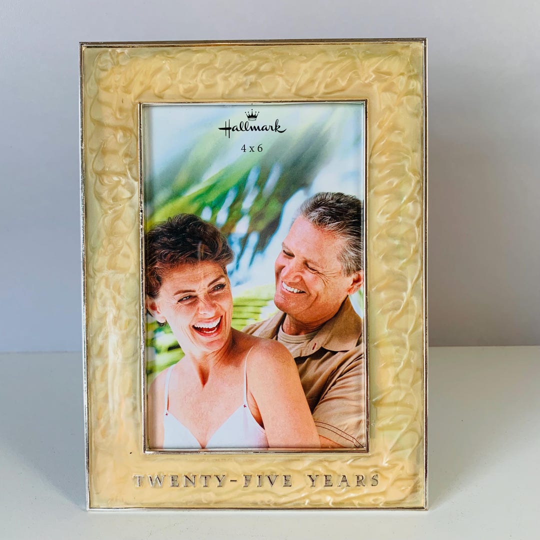 HALLMARK 25th ANNIVERSARY Picture Frame, Hallmark 4" X 6" Gold Metal ...