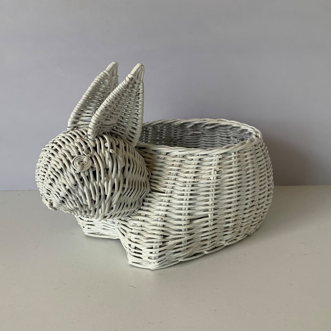 WHITE WICKER RABBIT Basket Wicker Rattan Bunny Shaped Basket - Etsy