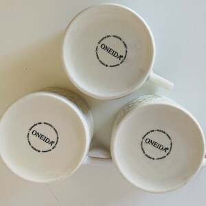 3 ELEGANT WHITE CUPS, Oneida Westerly Basket Coffee Teacups, White ...
