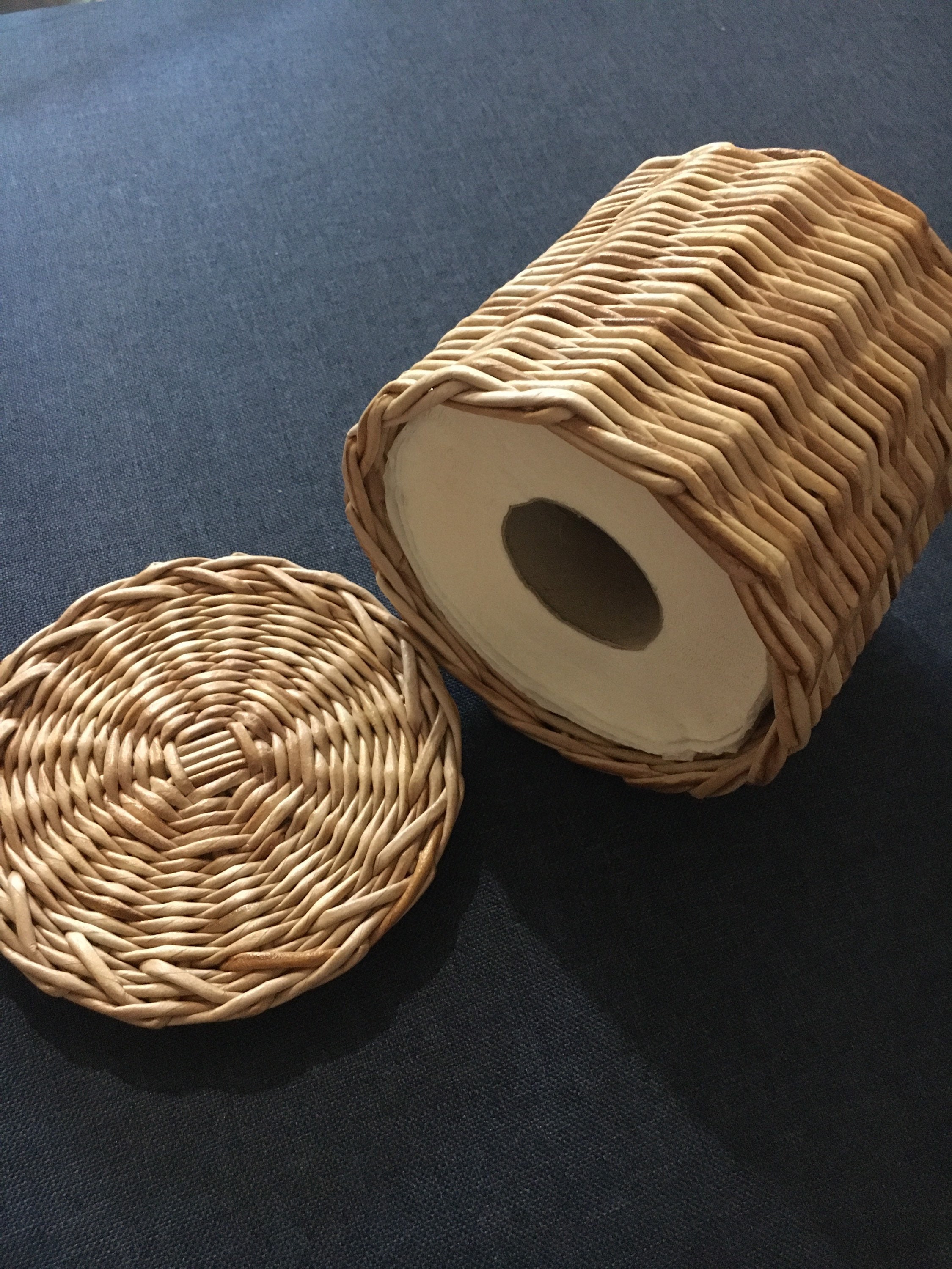 Wicker Toilet Paper Storage Basket Lidded Round Basket Toilet Roll ...