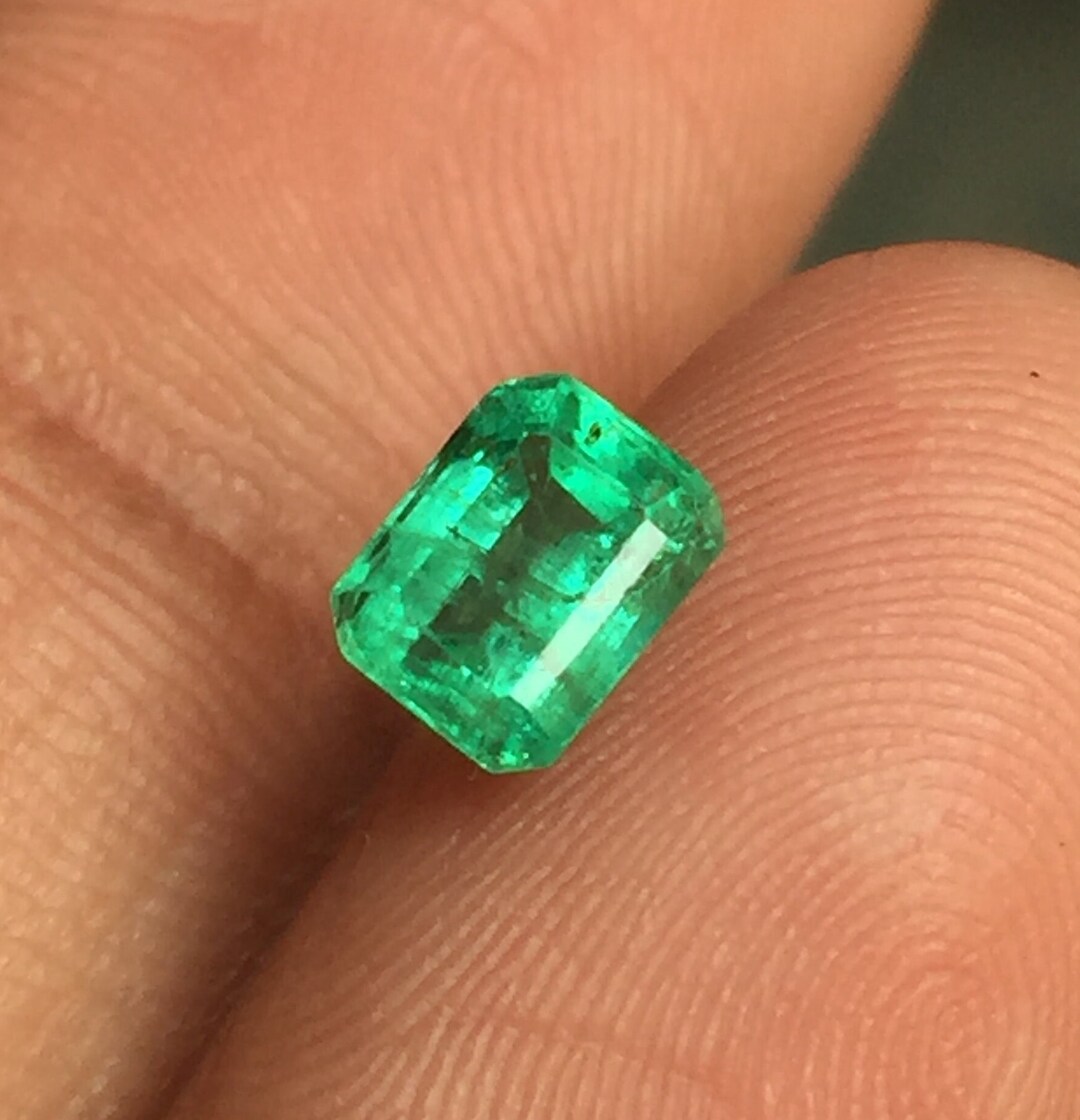 Lustre Bright Green Emerald, Natural Emerald, Brighter Green Emerald, 0 ...