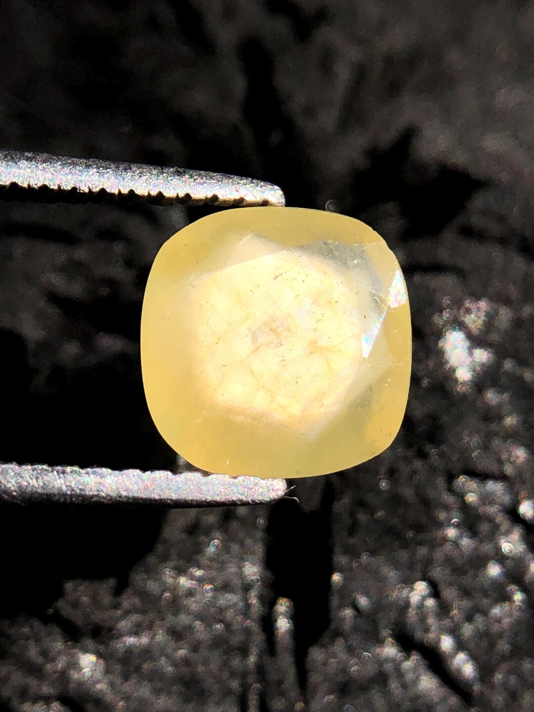 Rare Sunstone in Pukhraj Color Sapphire Gems, Loose Faceted Pukhraj ...