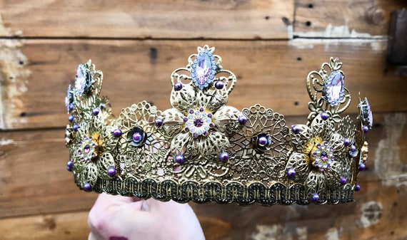 Queen gold crown with purple crystals | Etsy