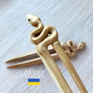 Natural Lilac & Boxwood Wooden Hair Fork, Carved Snake Stick for Long ...