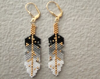 Peyote Stitch Feather Earrings - Etsy