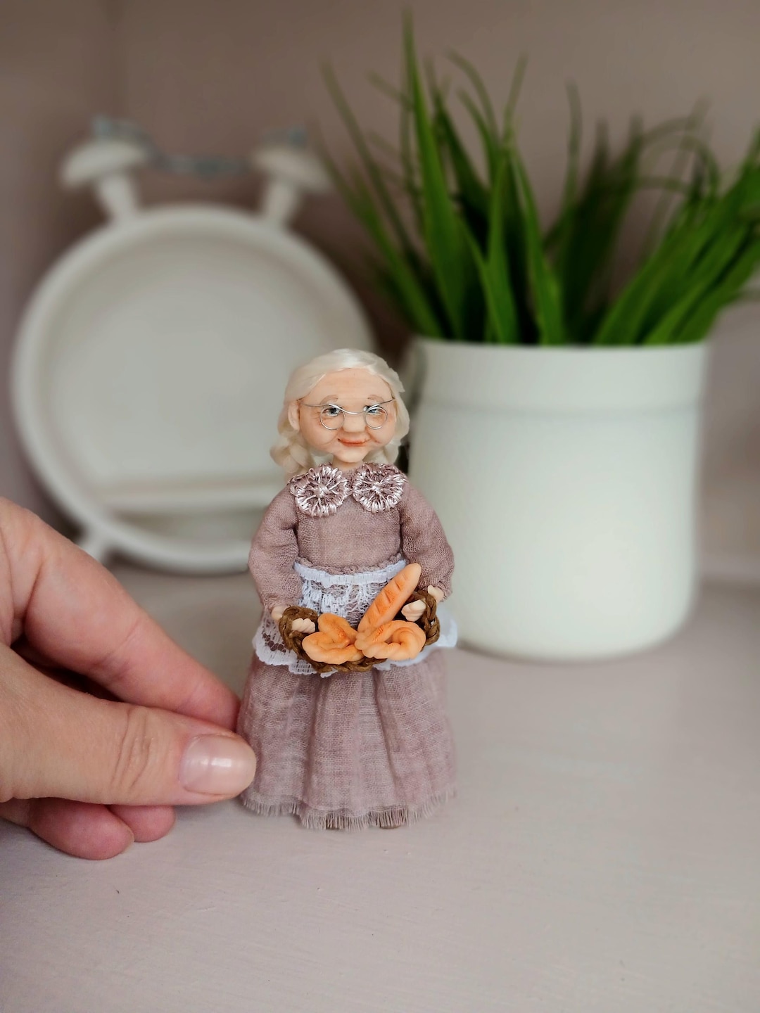 Miniature Grandma 10cm, Old Lady Doll With Bakery Basket, Scale 1:12 ...