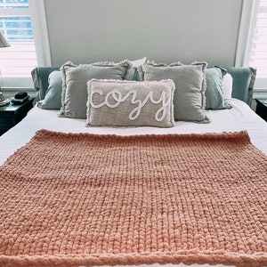 PEACHY COZY THROW - Etsy
