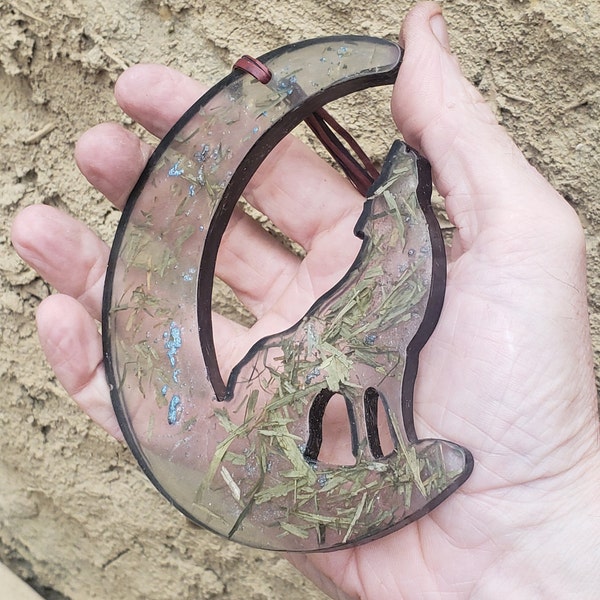 Wolf Howling at Moon - Etsy