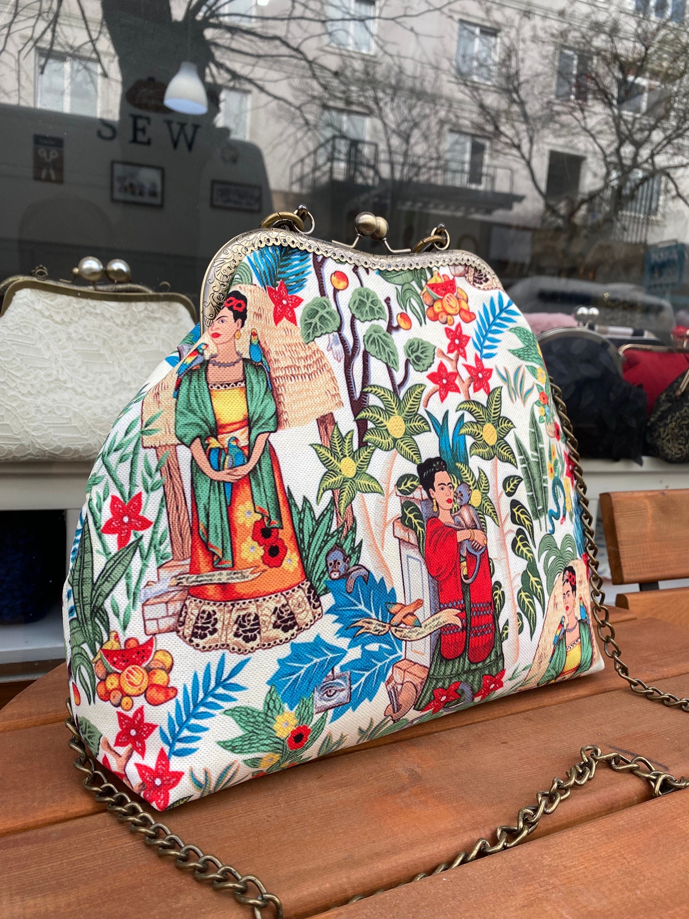 Handmade Frida Bag Kisslockbag Frida Gift - Etsy