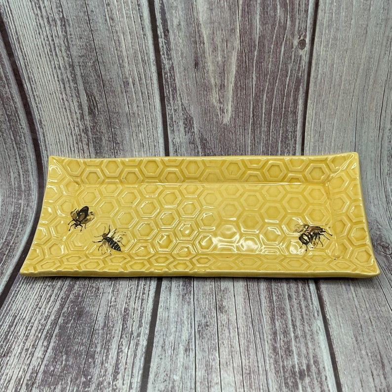 Small Bee Tray - Etsy