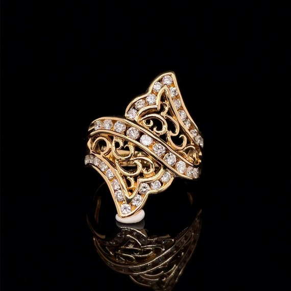 High end rings store