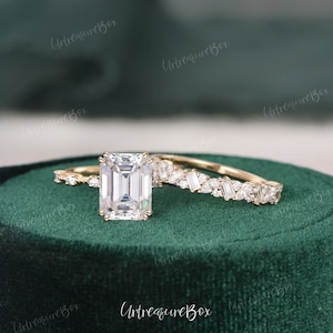 Unique Emerald Cut 2.5CT Moissanite Engagement Ring Set White Gold ...