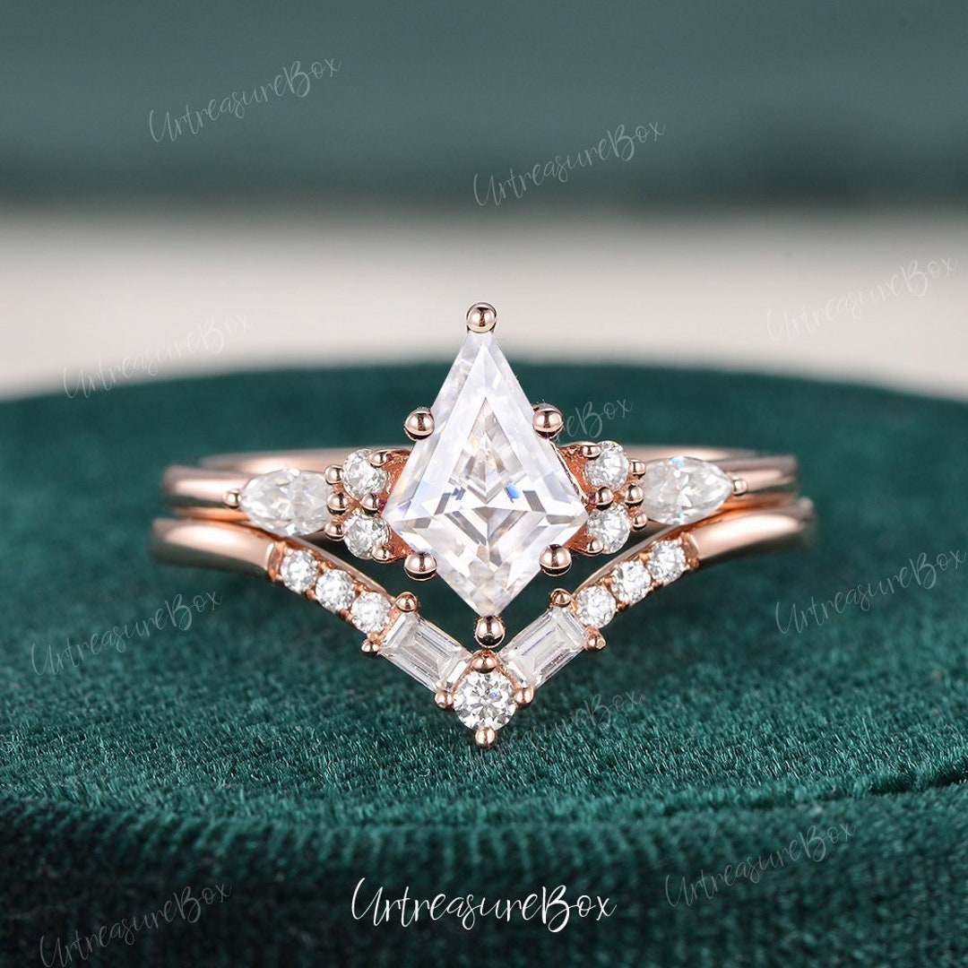 Unique Kite Cut Engagement Ring Set Women Kite Cut Moissanite Rose Gold ...