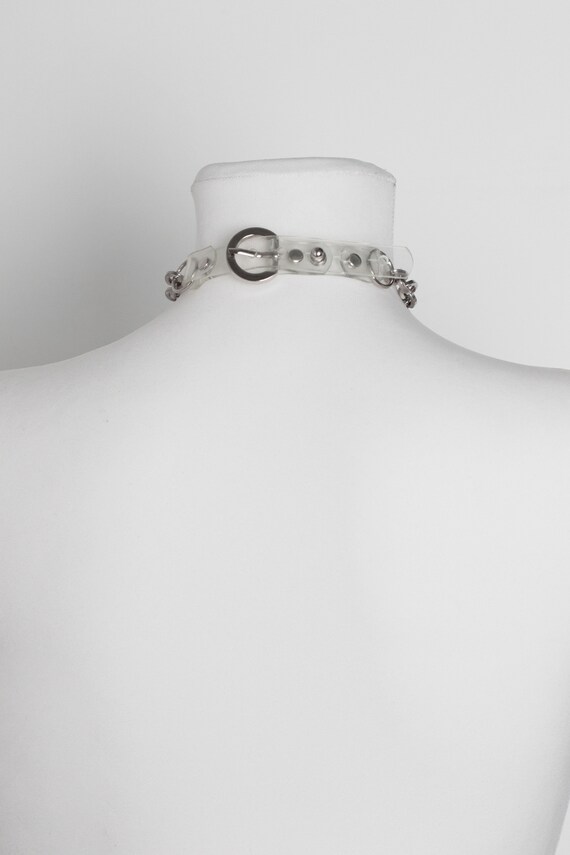 Transparent choker store