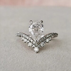 Lab Diamond Pear Cut Engagement Ring, Vintage Elongated Pear Lab Grown ...