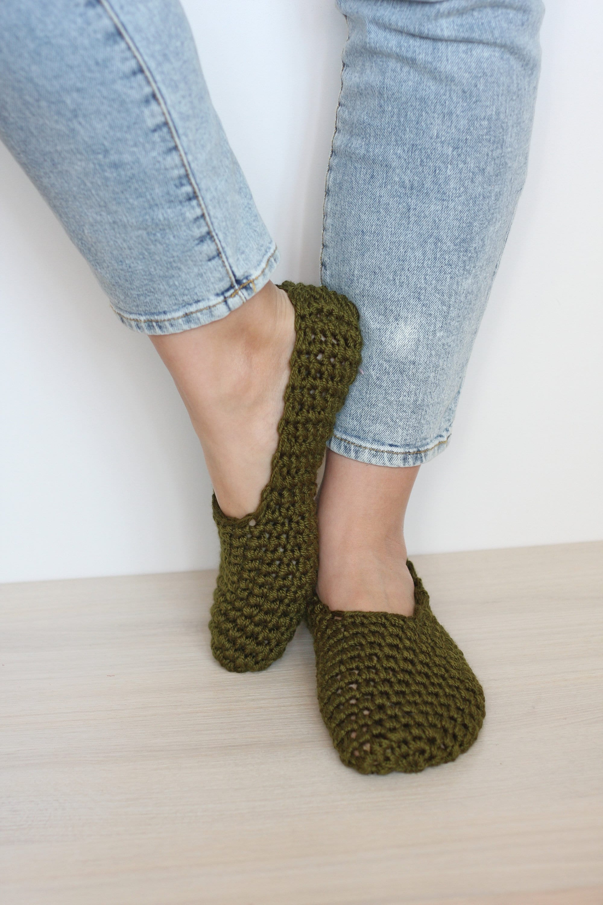 Hand Knit Slippers. All Sizes Crochet Slippers for the Whole Family - Etsy