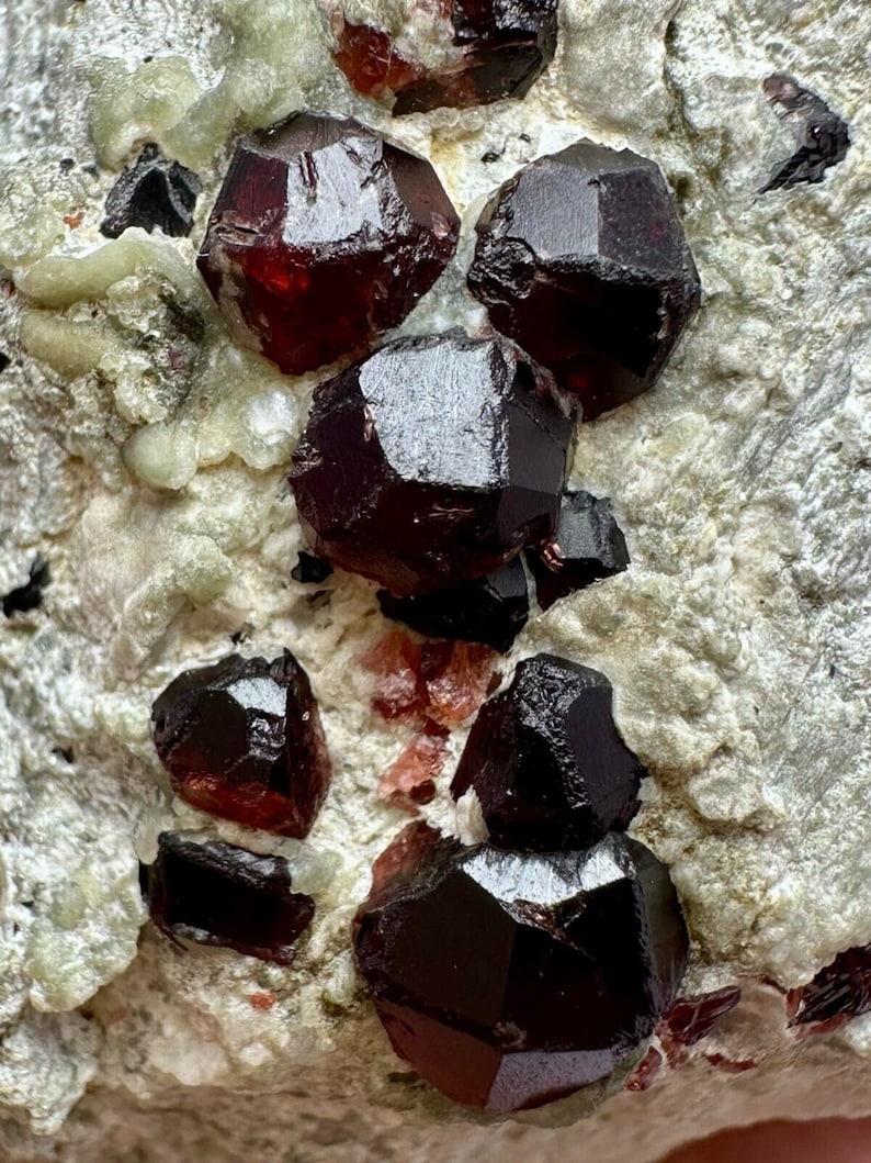 HUGE Almandine Garnet on Matrix 407 Gm Garnet Gemstone Calcite Matrix ...