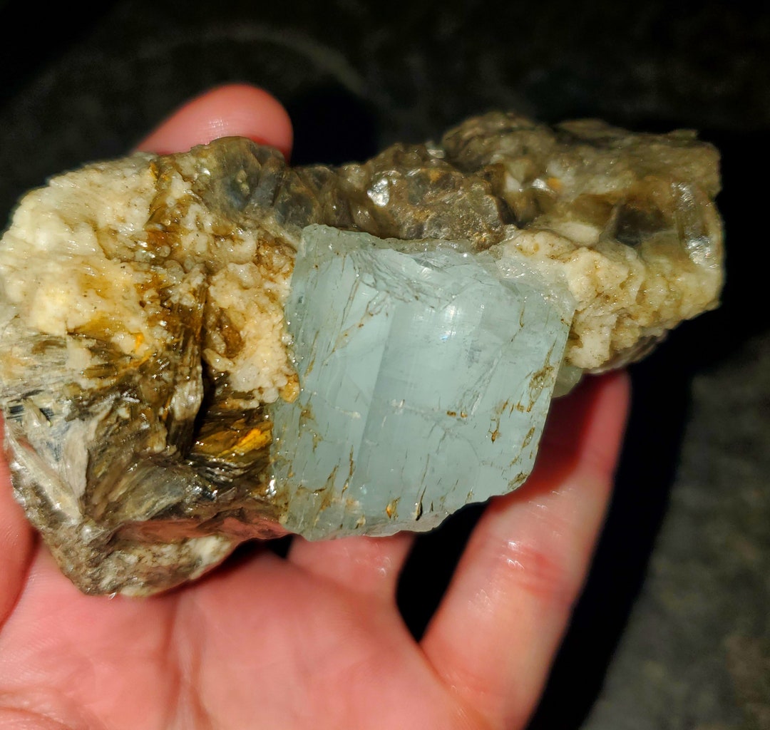 Brazilian Aquamarine Crystal on Matrix Aquamarine Beryl Crystal on ...