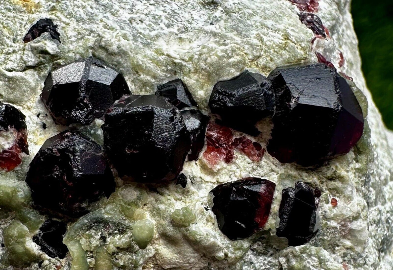 HUGE Almandine Garnet on Matrix 407 Gm Garnet Gemstone Calcite Matrix ...