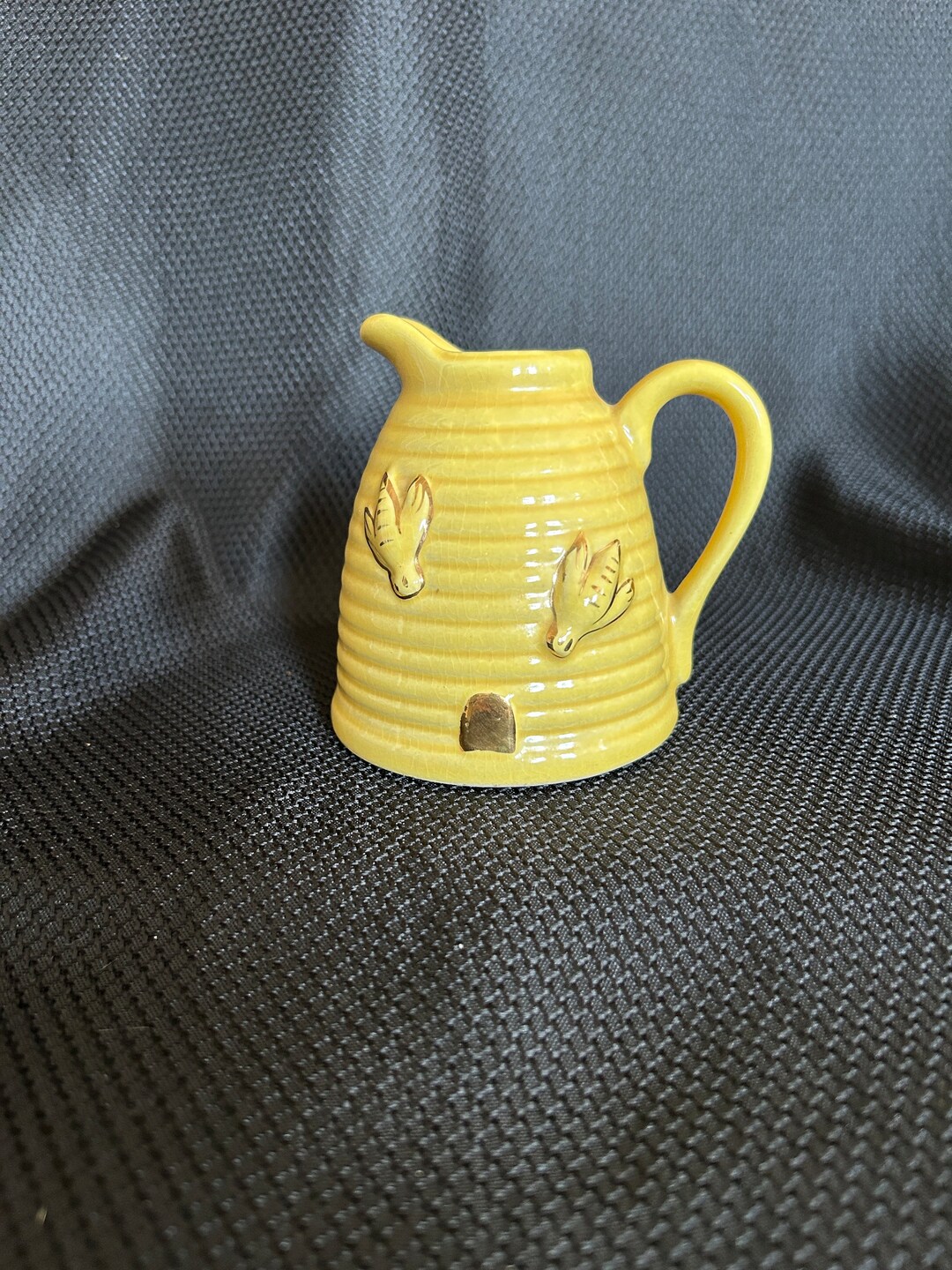 Vintage Beehive Honey Pitcher Yellow With Bees and Gold Accents - Etsy