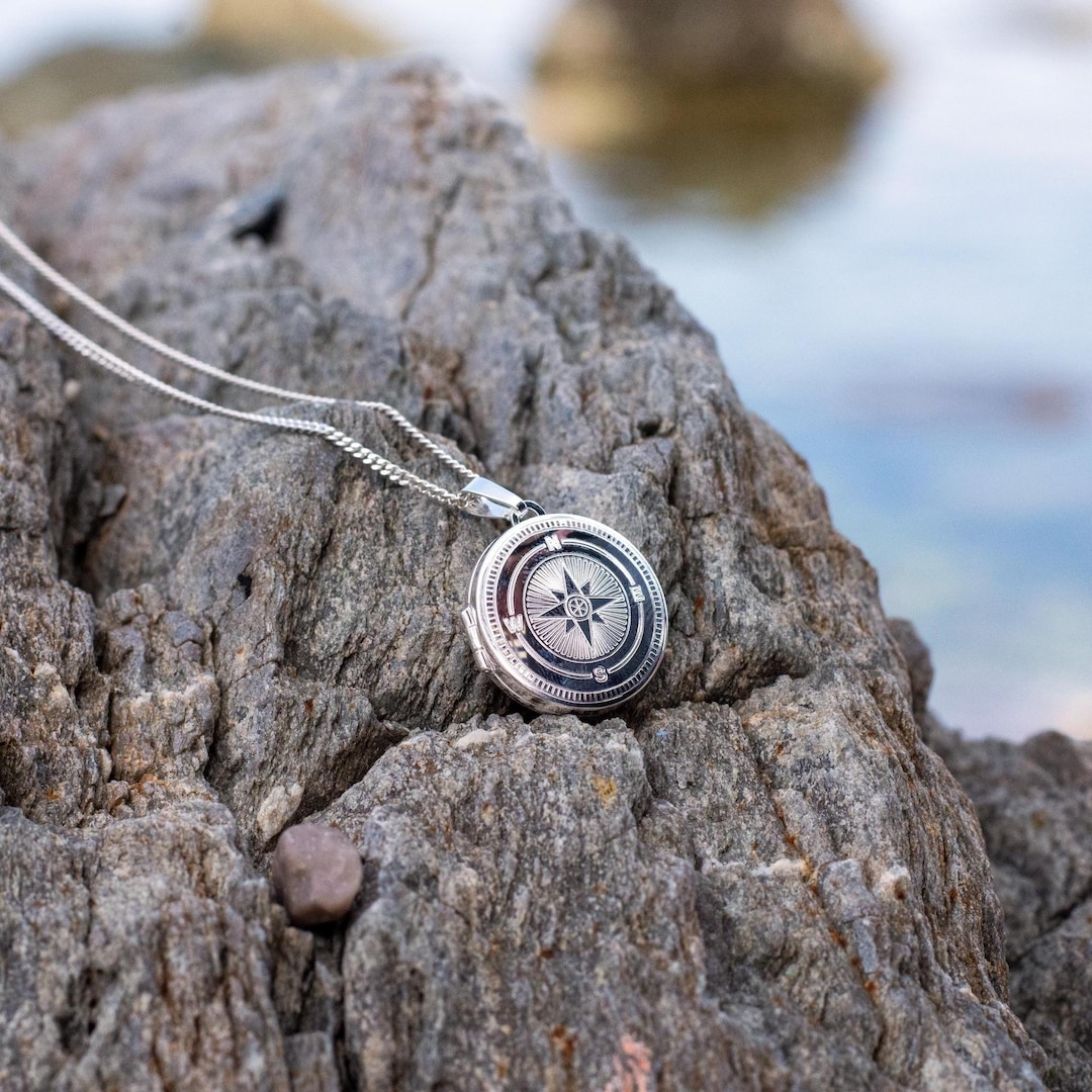 Sterling Silver Men's Compass Locket Necklace, Engraved Photo Pendant ...
