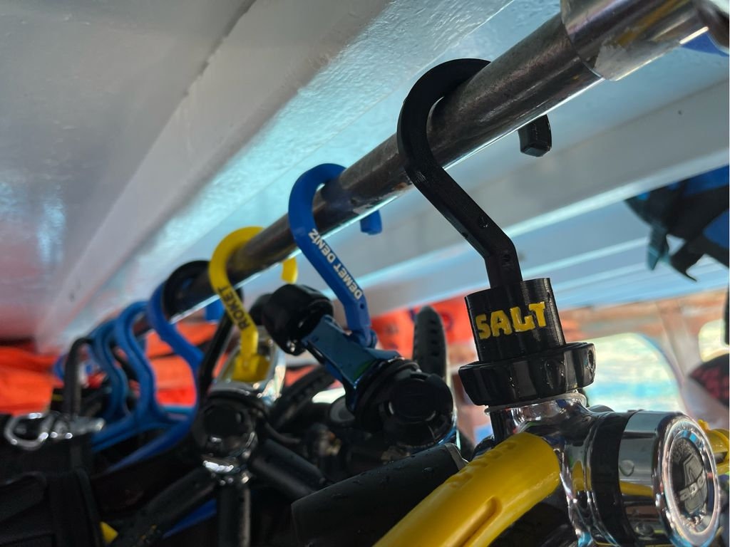 Custom Scuba Dive Regulator Hanger: INT/DIN, Personalized Name Tag - Etsy