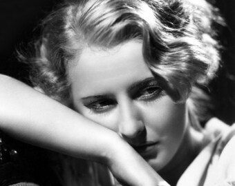 Alfred Cheney Johnston Photo Ziegfeld Girl in Robe 1920-30s - Etsy