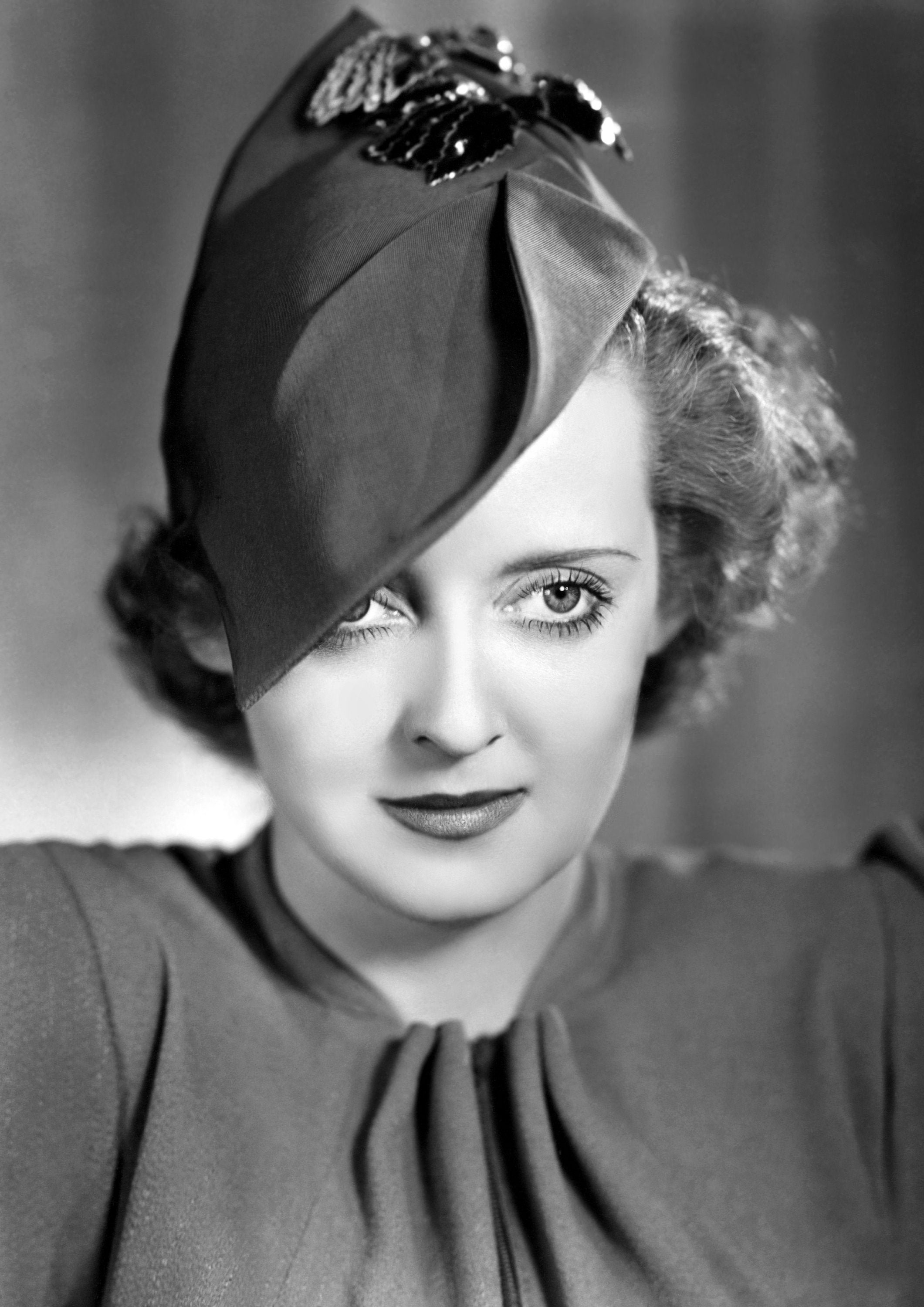 Bette Davis Monochrome Photo Print 21 A4 Size 210 X 297mm Etsy