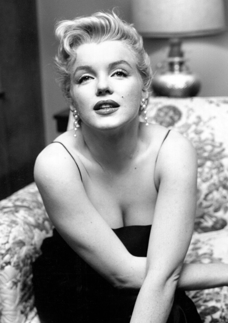 Marilyn Monroe Monochrome Photo Print 44 A4 Size 210 X Etsy