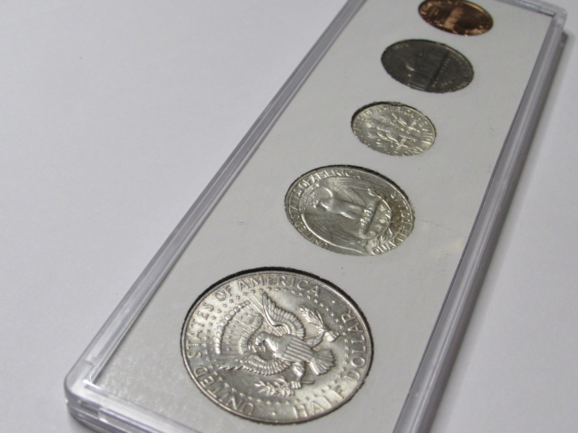 Birthday Coins Gift Set in Plastic Display Case Choose Date | Etsy