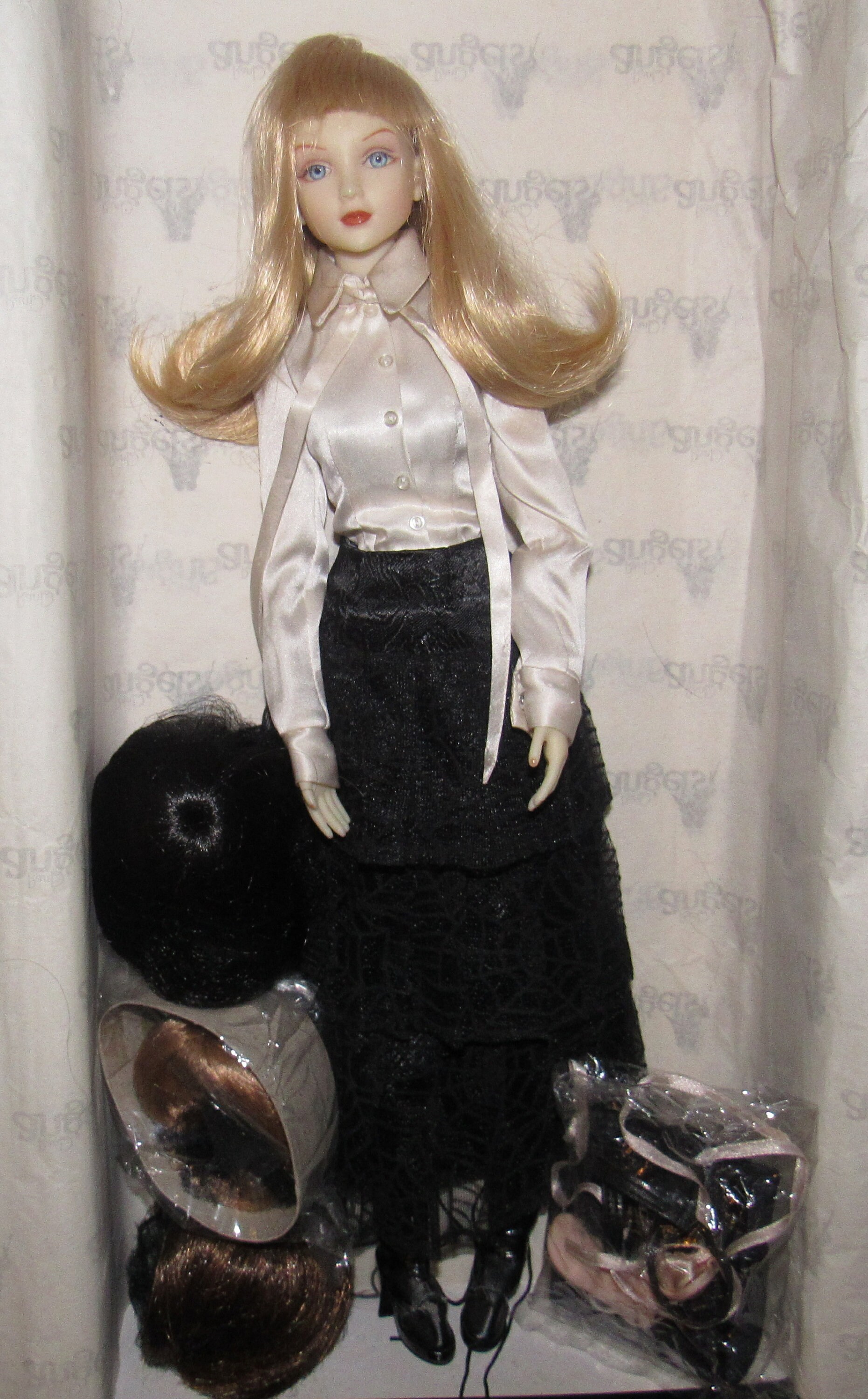 R D Angels in Box Gorgeous BJD Doll With Four Wigs & Accessories 14" - Etsy