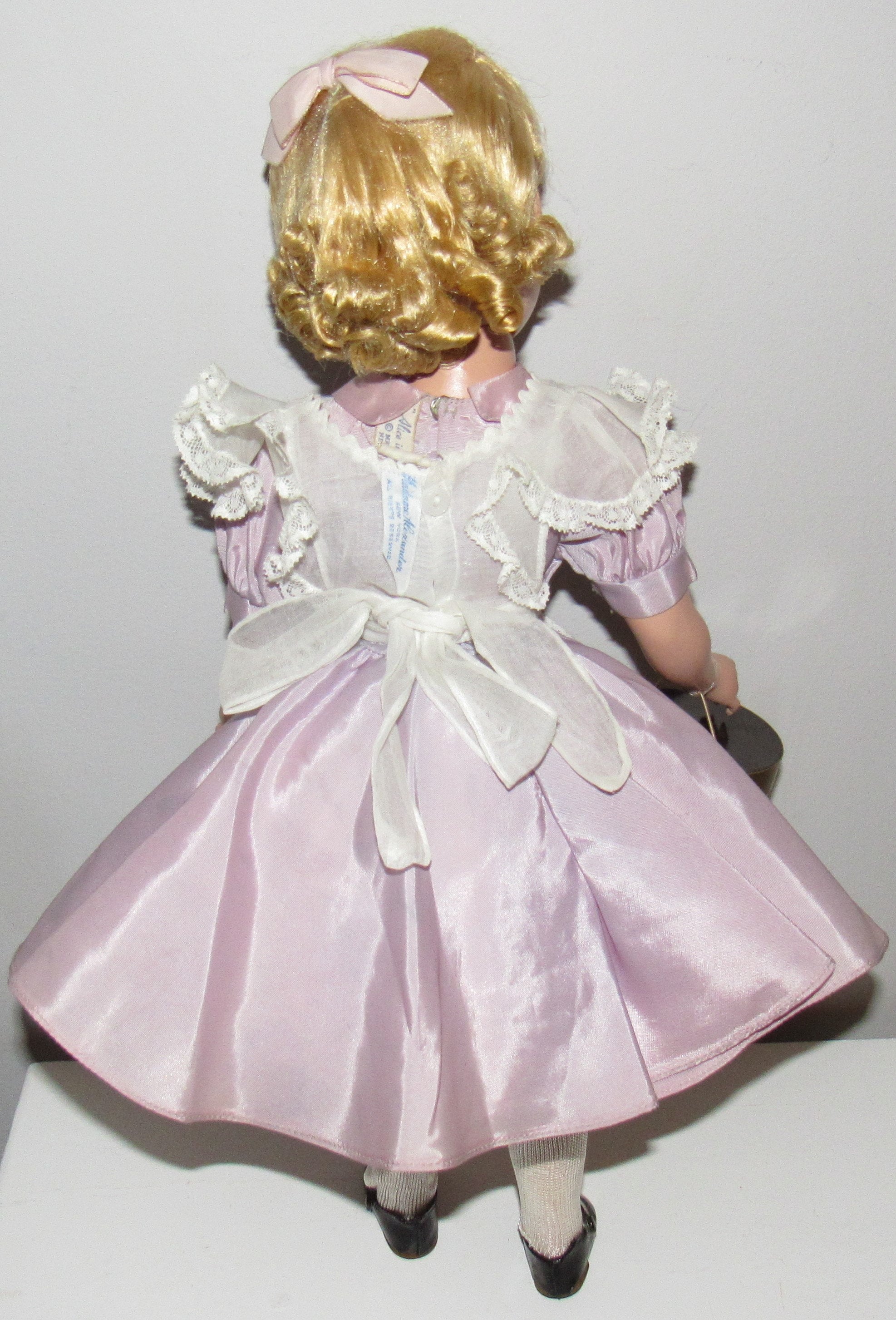 Vintage Madame Alexander "alice in Wonderland" in Tagged Outfit Maggie ...