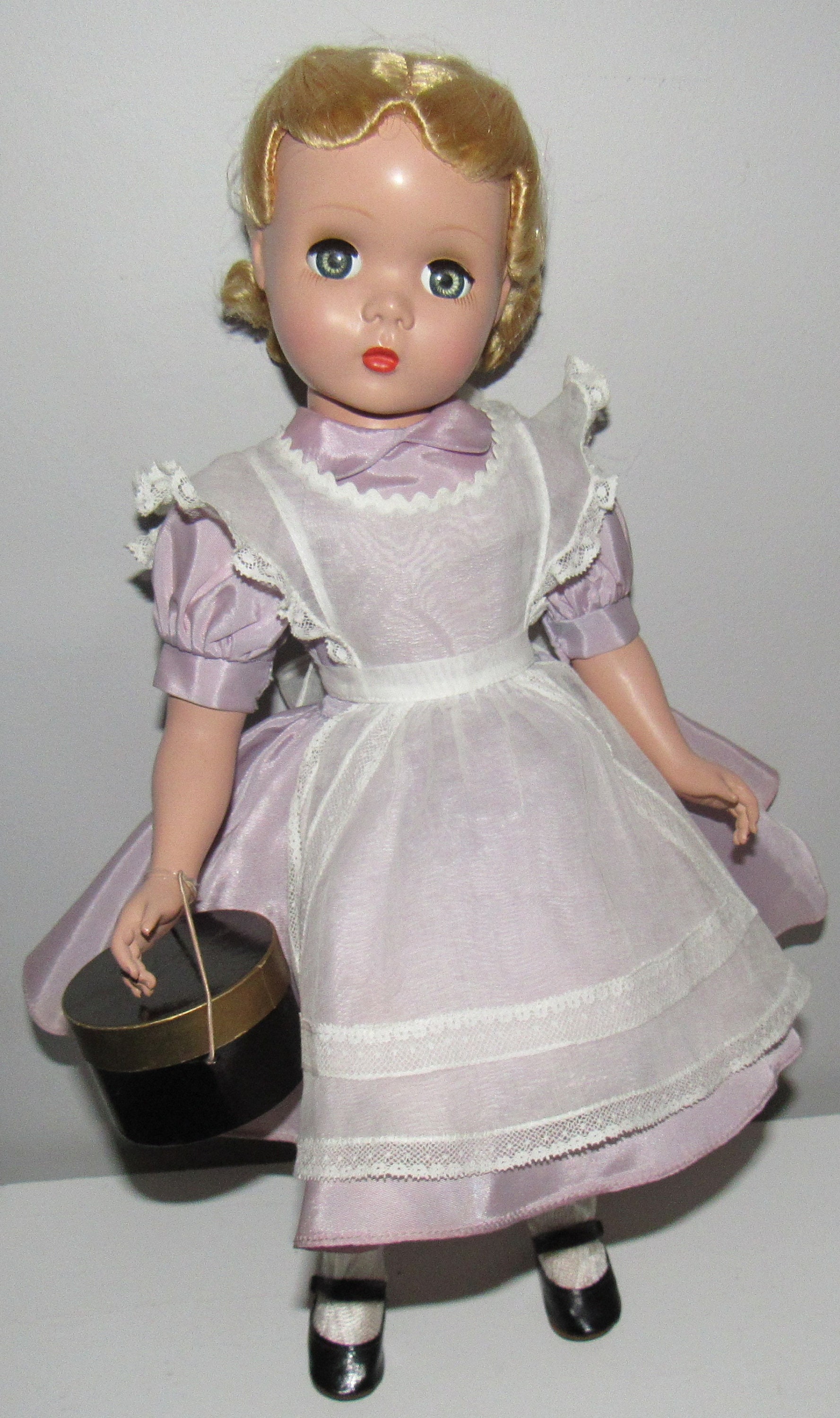 Vintage Madame Alexander alice in Wonderland in Tagged Outfit Maggie ...