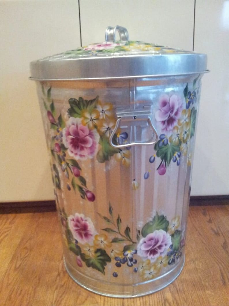 Hand Painted Trash/garbage Can - 20 Gallon Galvanized With Roses,filler ...