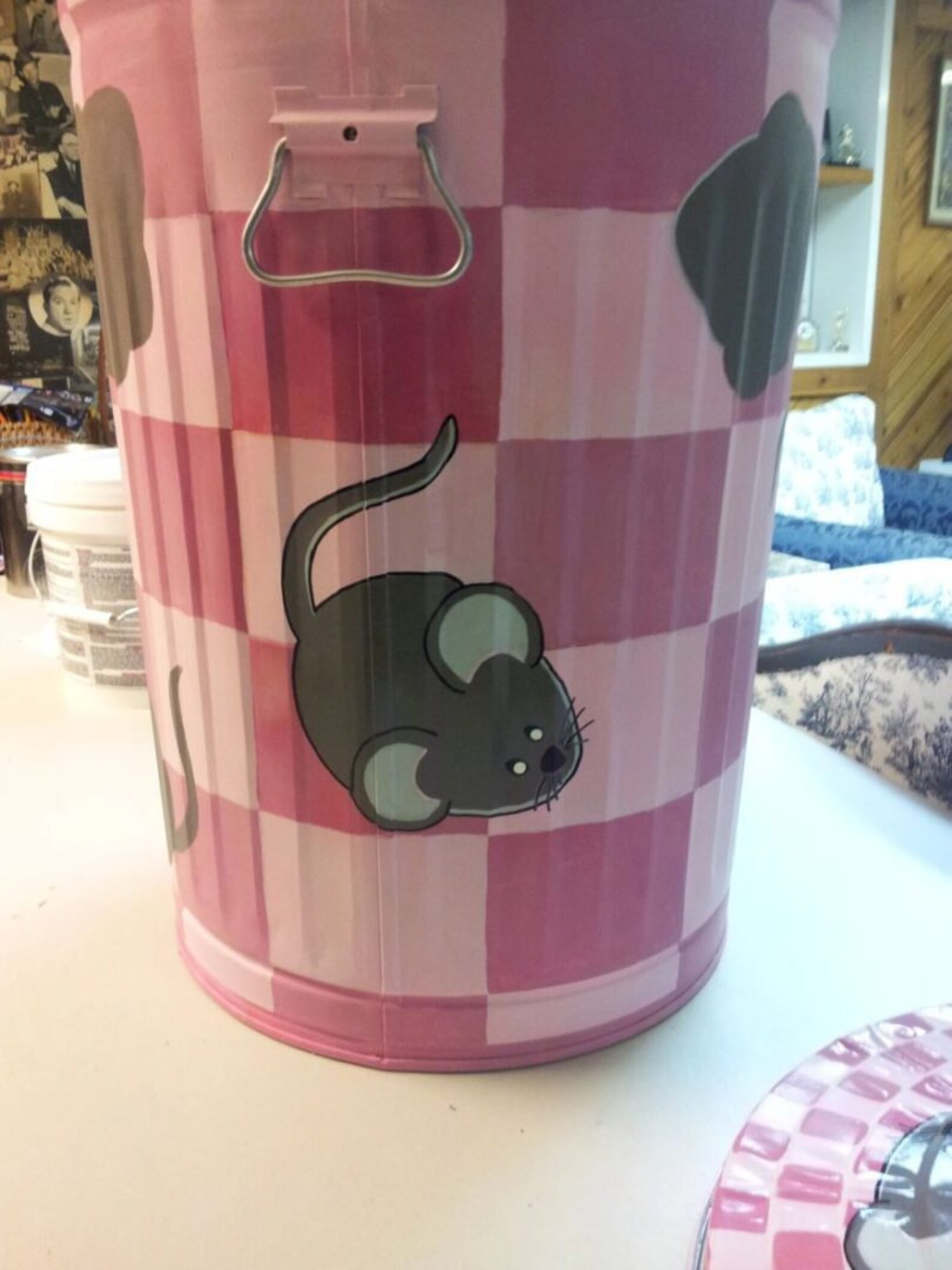 Hand Painted Trash/garbage Can - 20 Gallon Large Checks W/large Mice ...