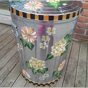 Hand Painted Trash/garbage Can - 20 Gallon Galvanized Floral - Etsy