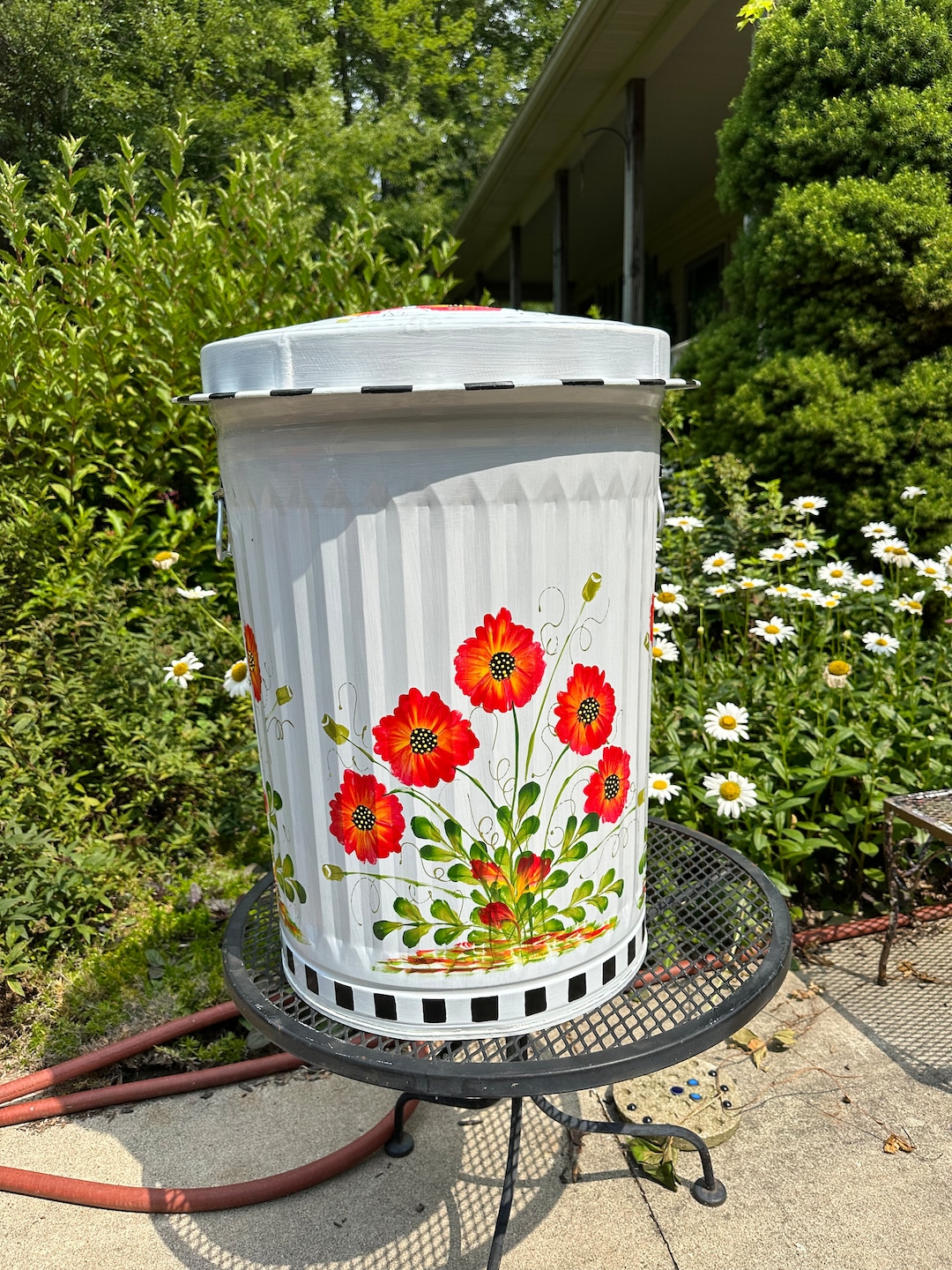 Hand Painted Trash/garbage Can - 20 Gallon Bright, Red/orange Poppies ...